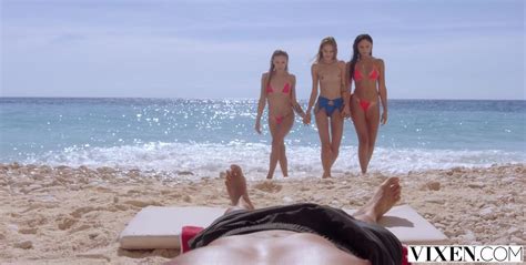 Foursome At A Beach Porn Gif Video Nebyda Com