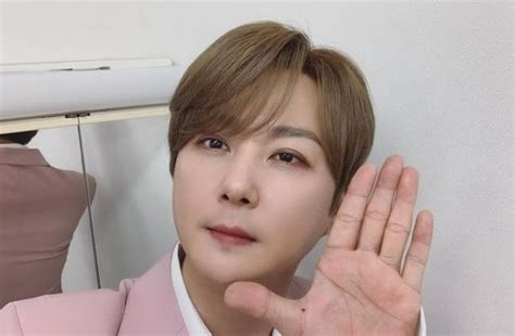Shinhwas Shin Hye Sung Arrested For Drinking And Driving In A Stolen Car