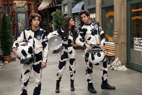 Wizards Vs Asteroid Wizards Of Waverly Place Wiki Fandom Powered