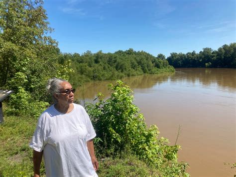 Small Pipeline Large Worries For Some S Carolina Residents Father