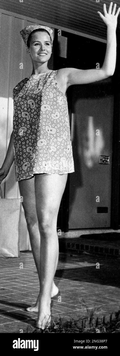 Sixteen Year Old Simone Griffeth Of Savannah Ga Wears A Short Beach Dress Made Of Paper June