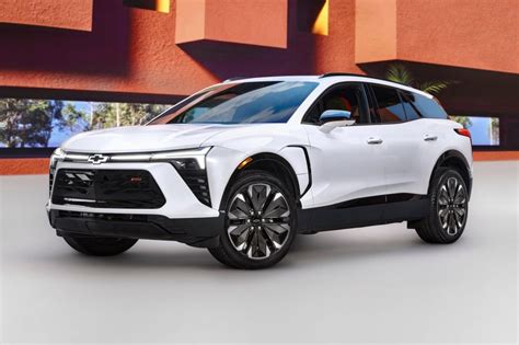 2025 Chevy Blazer Ev Lineup Pricing Announced In Canada