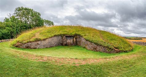 The Burial Mounds That Pre Date Stonehenge By Seven Centuries