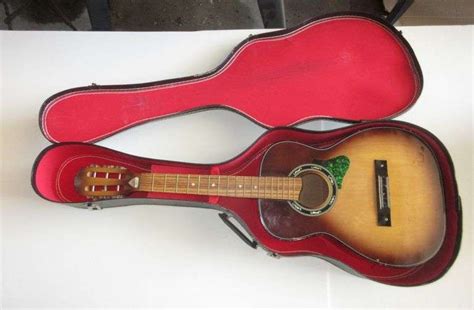 String Acoustic Guitar With Case Missing Strings Prime Time