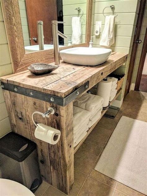 Уникальный интерьер с деревянными деталями Rustic Bathroom Vanities