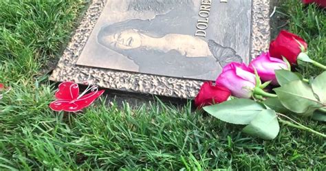 Ladrones Visitan Tumba De Jenni Rivera Y Así La Dejaron Periódico Am