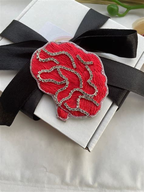 Anatomical Beaded Embroidered Brain Brooch Pin Psychology Couch