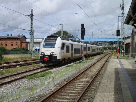 Odeg Desiro Ml 4746 801 Fährt In Lietzow An Den Bahnsteig Bahnbilderde