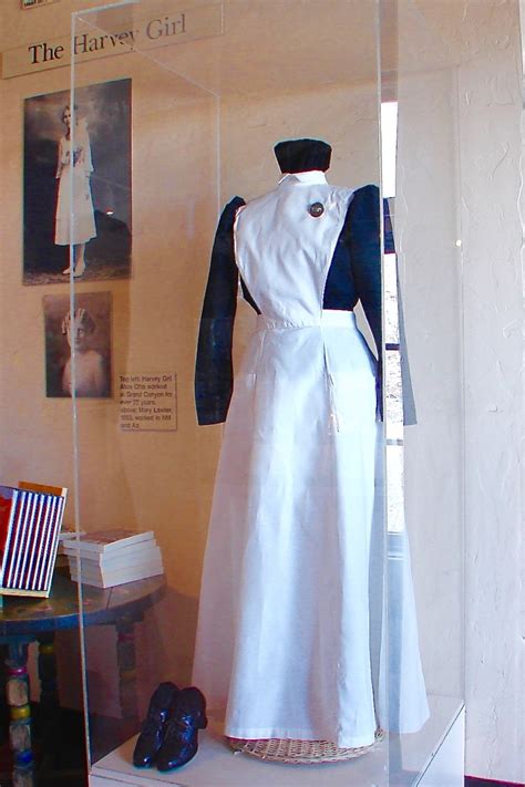 Pioneers Of The American West The Harvey Girls Photos Live Science