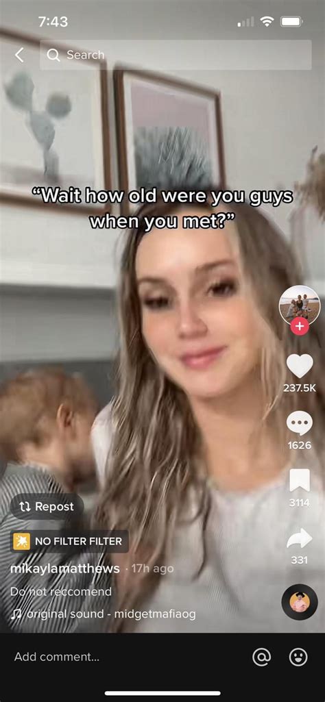 Not Aspyn Laughing At A Creator That Met Her Bf 21 Bf When She Was 16