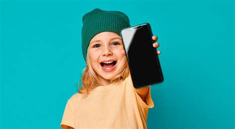 A Qu Edad Es Conveniente Tener El Primer Celular Technocio