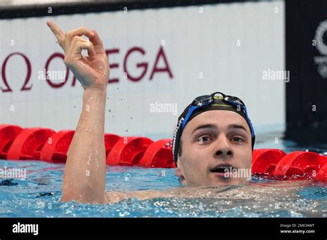 Arno Kamminga Of The Netherlands Waves After The Mens 200 Meter