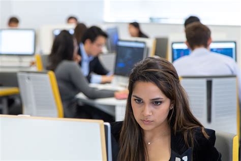 Asset Management Simulation