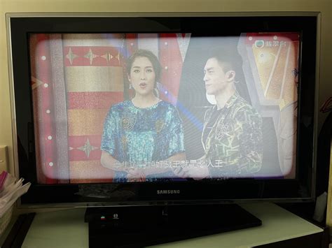 清屋平賣 ️samsung Tv 32吋電視機 連遙控 家庭電器 電視 And 其他娛樂 電視 Carousell