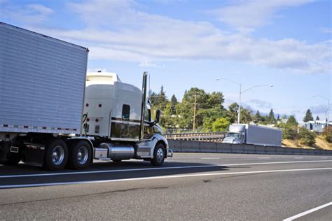 7 Important Questions To Ask Before Hiring A Truck Accident Lawyer