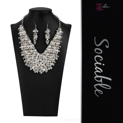 Paparazzi Vintage Vault Sociable White 2020 Zi Collection Necklace