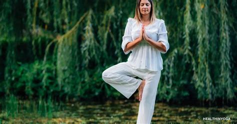 Tree Pose Variations 2 Ways To Get Creative Healthinyoga