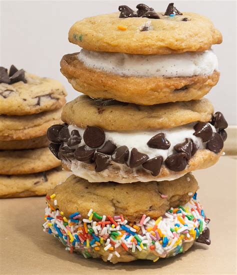 Best Chocolate Chip Cookie Ice Cream Sandwich