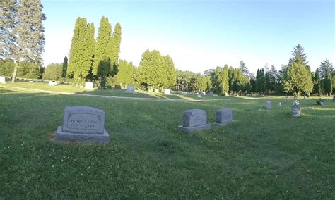 Ed Geins Grave Plainfield Wi 2 Deovr