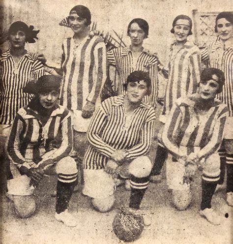 O Surgimento do Futebol Feminino no Brasil Histórias Inspiradoras