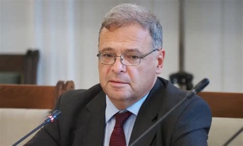 Екоминистърът Замърсяването на морето ще е временно ᐉ Новини Tribune Bg