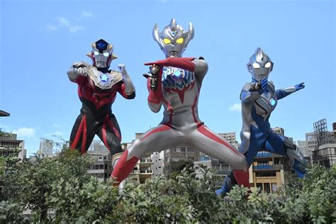燃え上がれ！ 仲間と共に！！ 寺島拓篤＆日野聡＆葉山翔太『ウルトラマンタイガ』トライスクワッド座談会 アニメージュプラス アニメ・声優