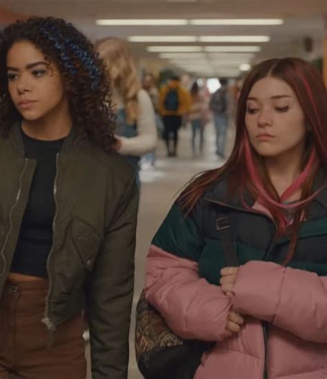 Ginny And Abby Ginny And Georgia Season 2 Episode 3 Tv Fanatic