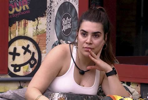 Naiara Azevedo denuncia ex marido por agressão e ameaça entenda