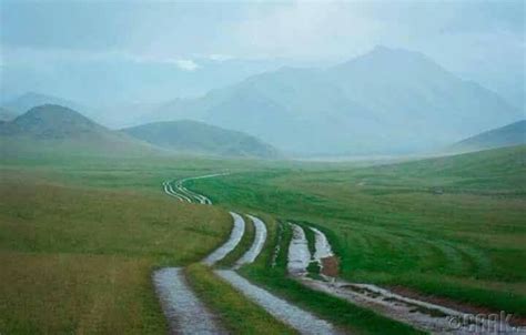 MАЗИН ТӨВДИЙН ТЭГШ ӨНДӨРЛӨГИЙН ЦЭВДЭГТ БҮСИЙГ ДАЙРАН ӨНГӨРЧ БУЙ ӨНДӨР ХУРДНЫ АВТО ЗАМЫН ХИЙЦ