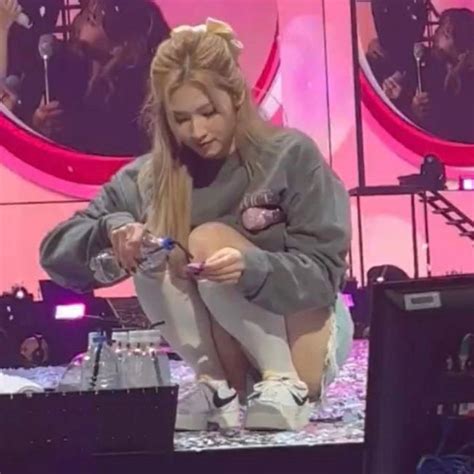 Пин от пользователя Ami на доске Twice Сани