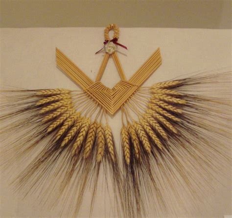 Wheat Weaving