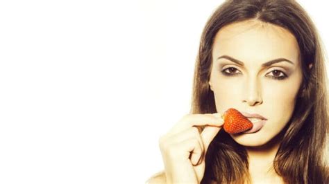 Magnifying Sexual Desire With This Lens Method Daily Medical Discoveries