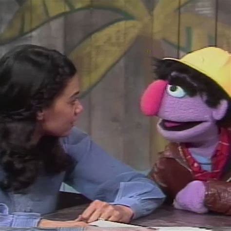 Sesame Street On Twitter Its Neighbors Like Maria Who Make Our