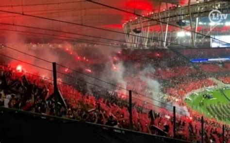 VÍDEO Veja o mosaico e a festa da torcida do Flamengo para jogo contra