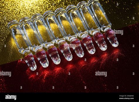 Glass Medical Ampoules For Injection Ampoules With Vaccine Medicine