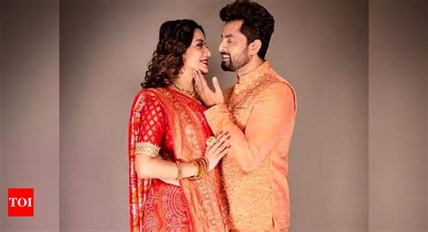 Vikrant Singh Shares A Beautiful Photo With His Wife Monalisa Bhojpuri Movie News Times Of India