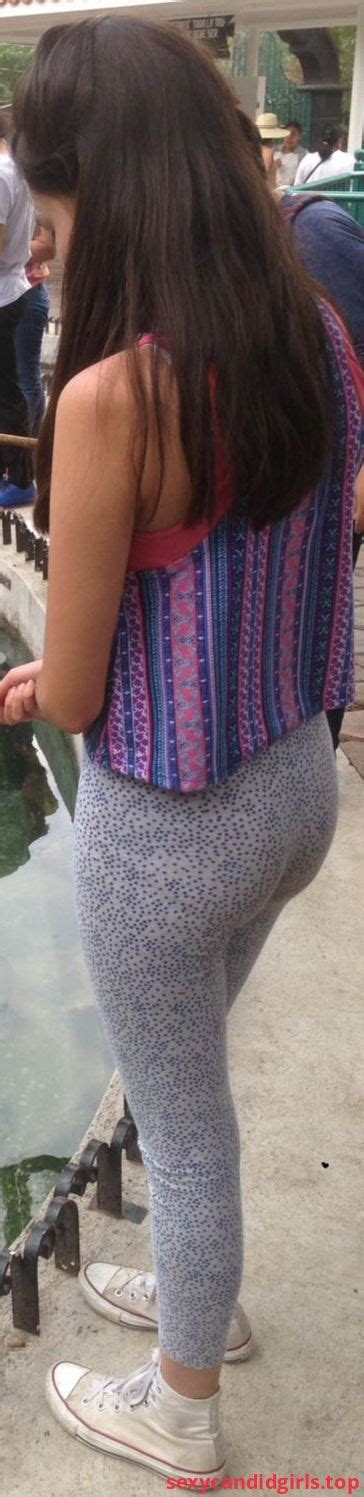 Sexycandidgirlstop Cute Booty In Grey Leggings Candid Pic Item 1