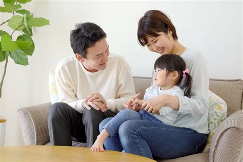 世帯年収「600万円以上」の世帯は何割？どんな生活で貯蓄額や負債はいくらか 世帯所得による教育費の差は特に顕著 Limo くらしとお金