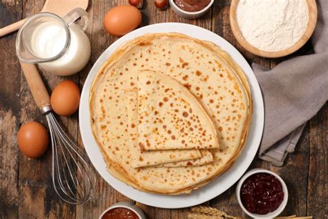 Блины на топленом молоке – простой и вкусный рецепт, как приготовить ...