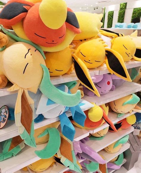 Pin De Blue Moon En Evee Evolutions 🦊 Evoluciones Eevee Pokemon