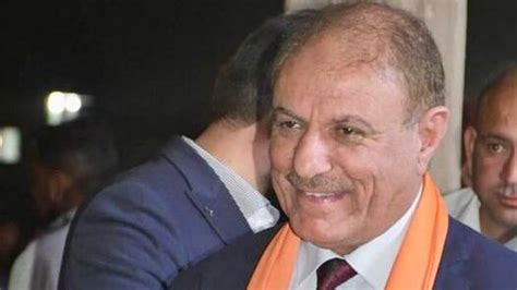 حميد جسام كسار يؤدي اليمين الدستورية بدلاً من غاندي 964