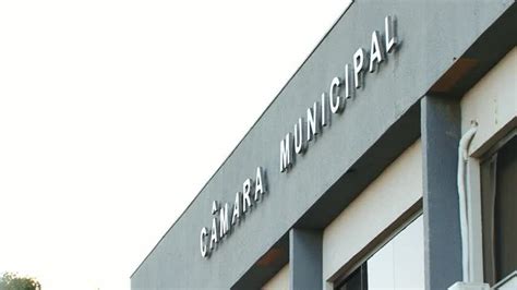 Vídeo Vereadores Aprovam Aumento Nos Próprios Salários Antes De