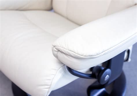 Stressless Ruby Classic Swivel Leather Recliner Scandesigns Furniture