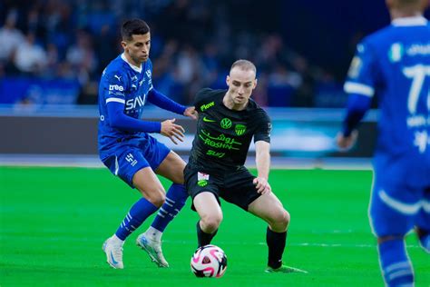 مباشر كلاسيكو الهلال والاتحاد لحظة بلحظة