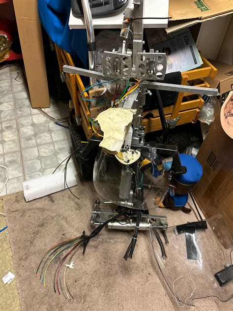 Today On Fixing An Animtronic Ranimatronics