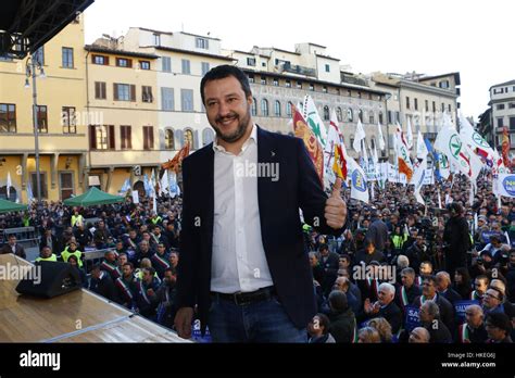 MATTEO SALVINI ITALIENISCHE POLITIK LEGA NORD Stockfotografie Alamy