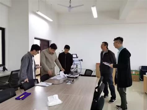 自治区专家组到我校开展大型科研仪器开放共享绩效考核现场核查 桂航新闻网