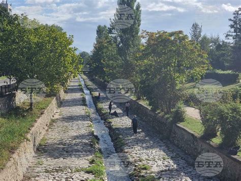 В Кюстендил потребители и служители на център за социална услуга се включиха в кампанията Да