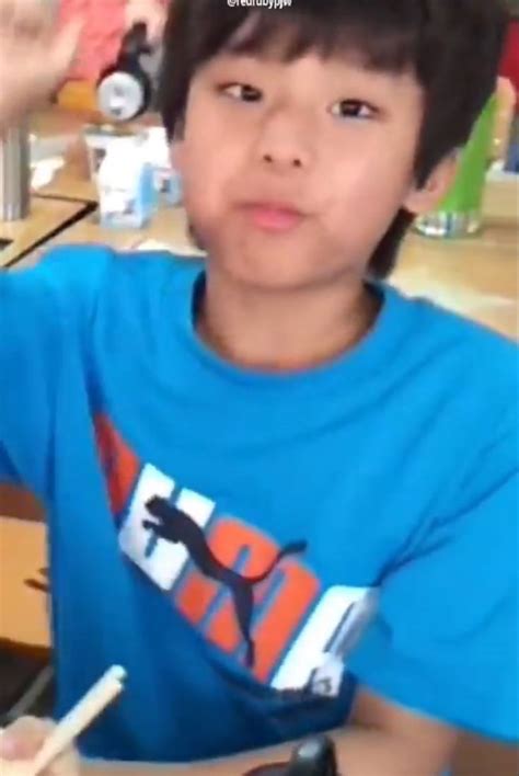 Jeongwoo The Moon Is Beautiful Treasure Gift Iksan