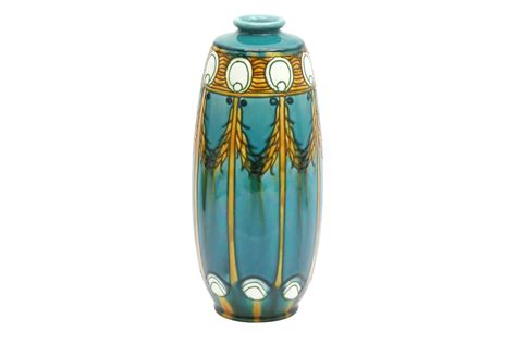 Lot 108 A Minton Secessionist Vase